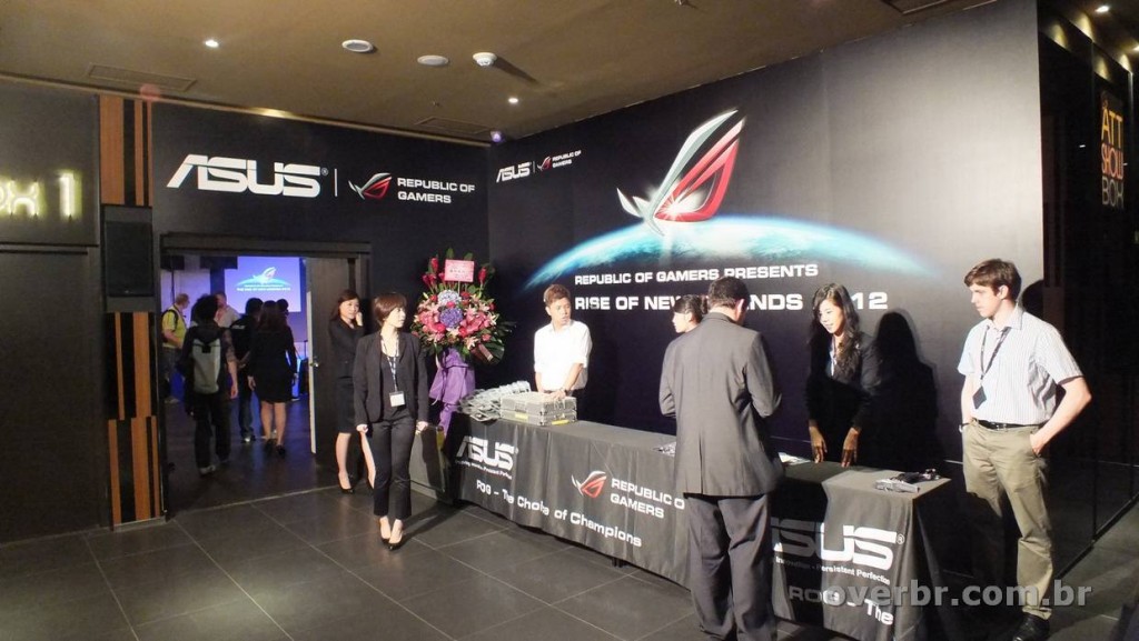 Computex 2012 - ASUS ROG Fotos Parte 1 - OverBR